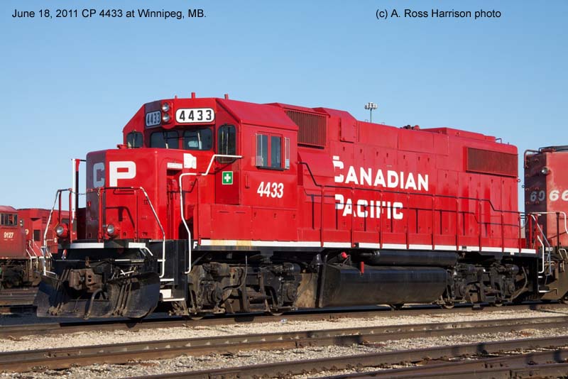 GP38-2 4433